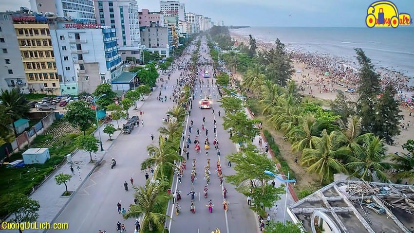 Kinh Nghiệm Du Lịch Sầm Sơn Thanh Hóa ; Ăn Gì ? Ở Đâu ? Đi Như Thế Nào